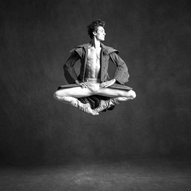 Parcours détaillé de Hugo Marchand, danseur étoile de l'Opéra de Paris