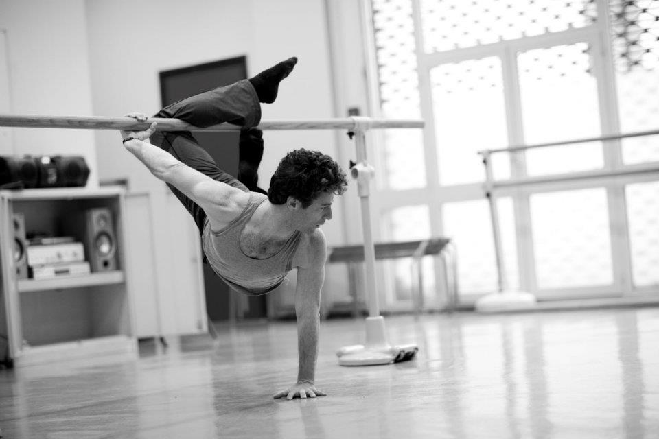 Alexandre Munz, ex danseur étoile, inventeur de Munz Floor / Barre